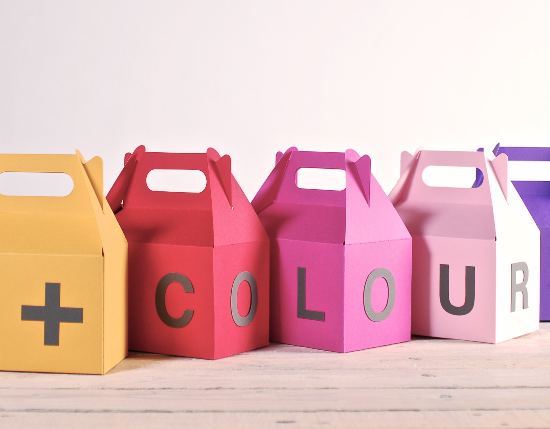 cajas de cartón de colores - Selfpackaging Blog